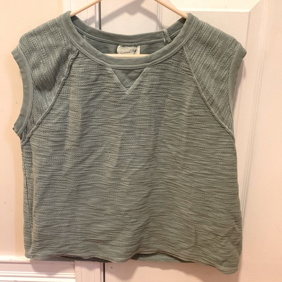 Universal Thread | Tops | Universal Thread Sage Green Womens Top | Poshmark